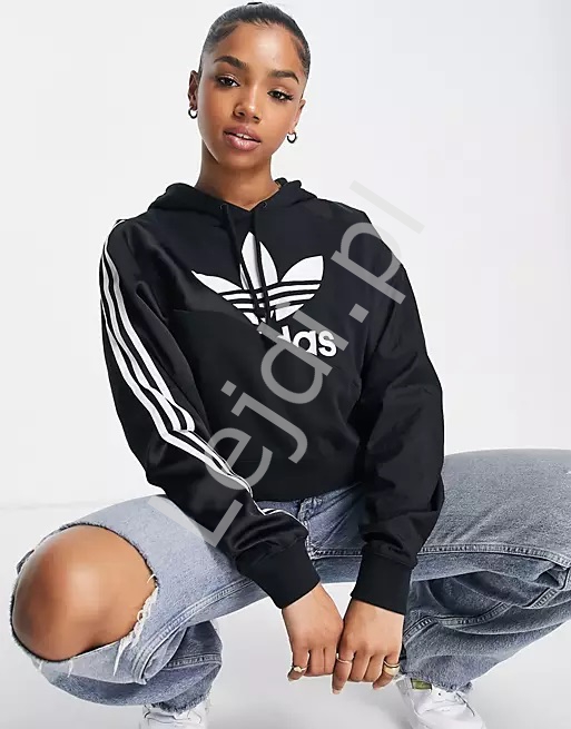 Styl sportowy z klasą — Trendy, ubrania i obuwie sportowe na co dzień ...