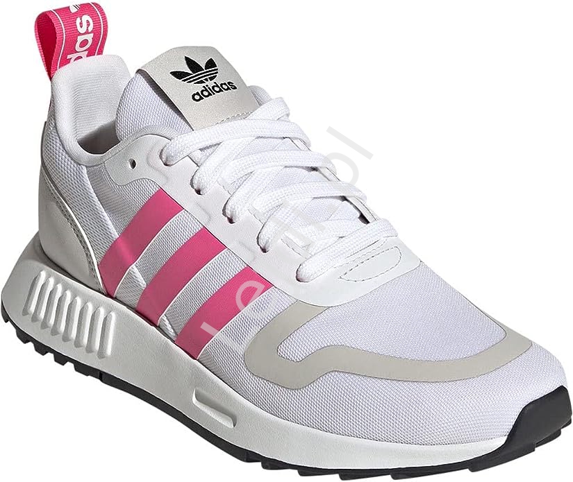 Styl sportowy z klasą — Trendy, ubrania i obuwie sportowe na co dzień ...